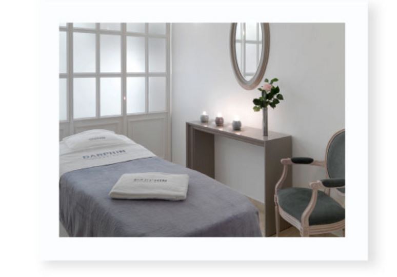 DARPHIN RHABILLE SON INSTITUT GRÂCE À UN CALLIGRAPHE D’EXCEPTION ...